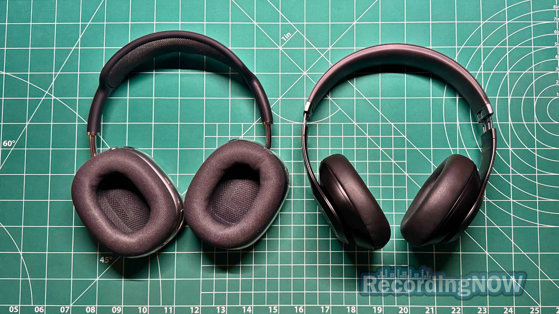 Beats Studio Pro vs Apple AirPods Max: 2025 Comparison